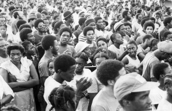 GRANADA: 40 años de una gran Revolución en un pequeño País (I ...